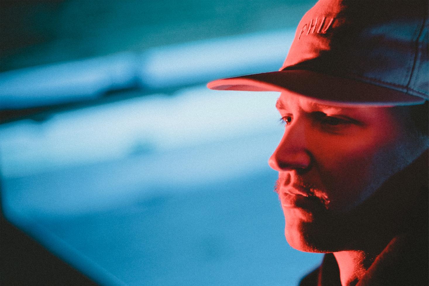 Joosu J julkaisi vielä yhden singlen ennen uutta albumiaan