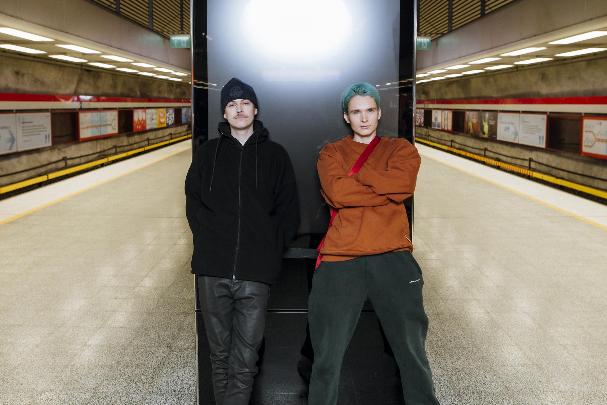 ibe ja MELO julkaisivat oman versionsa Bomfunk MC'sin Freestyler ...