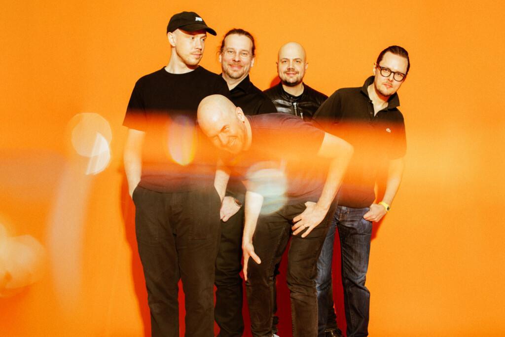 Don Johnson Big Band julkaisi uuden albumin: Midnight Movement ...